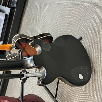 Gear Hunter | Ibanez AR200 Black Iron